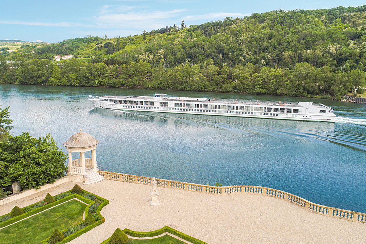 RHONE RIVER | GoSingles